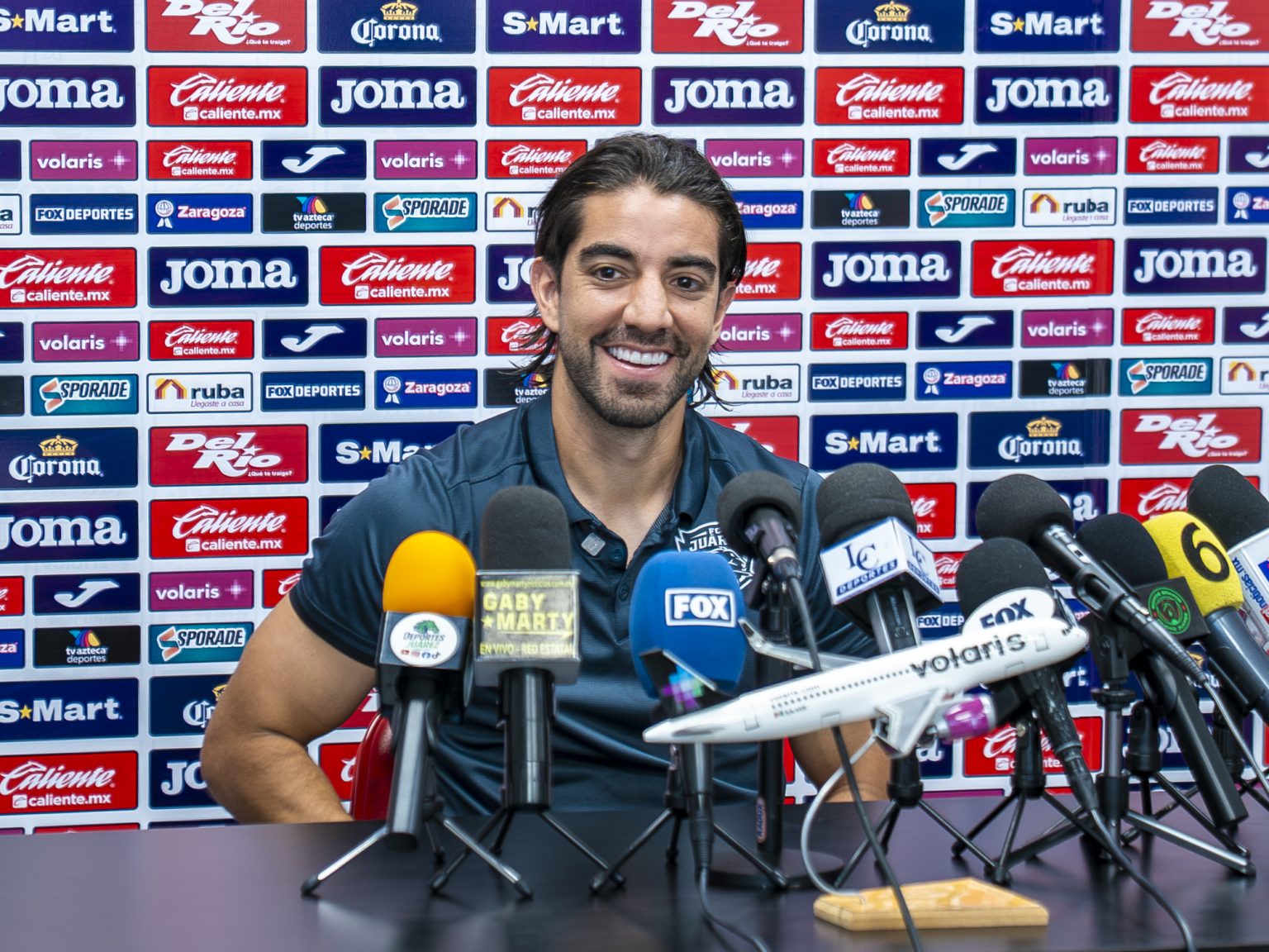 La idea es terminar dentro de los primeros 6 y decirle a los equipos ...