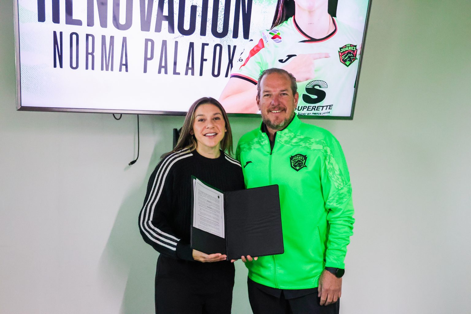 Norma Palafox, renovada con Bravas - FC Juarez
